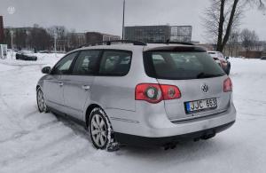 Grey Volkswagen Passat 2008 in Kaunas, with an engine capacity of 1.97 L and mileage of 370 thousand km for 1100 €, photo 10 on AUTOMOTO.COM.LV