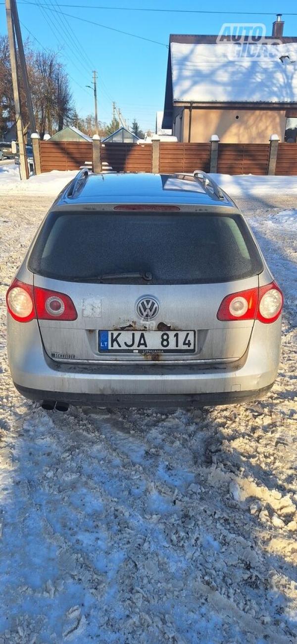 Grey Volkswagen Passat 2008 in Jonava, with an engine capacity of 2.00 L and mileage of 339 thousand km for 1000 €, photo 4 on AUTOMOTO.COM.LV
