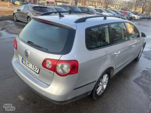 Grey Volkswagen Passat 2008 in Kaunas, with an engine capacity of 1.90 L and mileage of 251 thousand km for 1300 €, photo 3 on AUTOMOTO.COM.LV