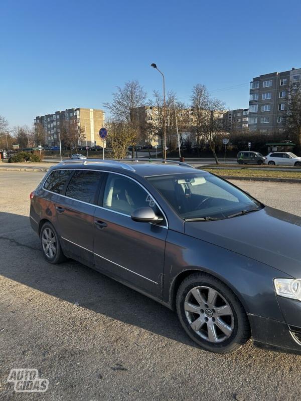 Grey Volkswagen Passat 2008 in Alytus, with an engine capacity of 2.00 L and mileage of 412 thousand km for 1200 €, photo 4 on AUTOMOTO.COM.LV