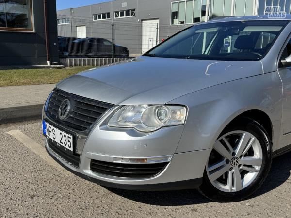Pelēks Volkswagen Passat 2008 Kauņa, ar dzinēja tilpumu 2.00 L un nobraukumu 342 tūkst. km par 2000 €, foto 1 vietnē AUTOMOTO.COM.LV