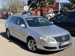 Grey Volkswagen Passat 2008 in Kaunas, with an engine capacity of 2.00 L and mileage of 342 thousand km for 2000 €, photo 3 on AUTOMOTO.COM.LV