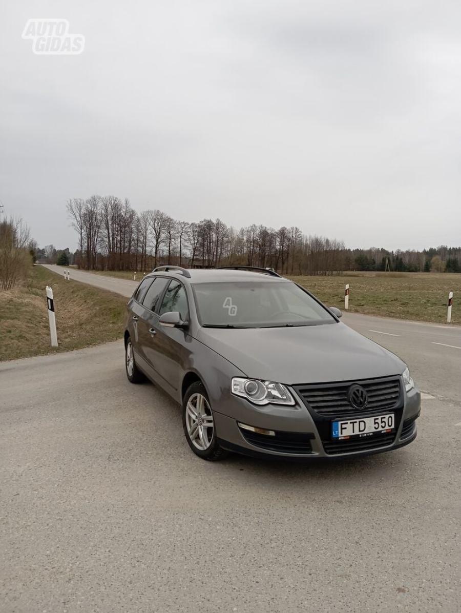 Grey Volkswagen Passat 2008 in Kazlu Ruda, with an engine capacity of 1.90 L and mileage of 360 thousand km for 1680 €, photo 1 on AUTOMOTO.COM.LV