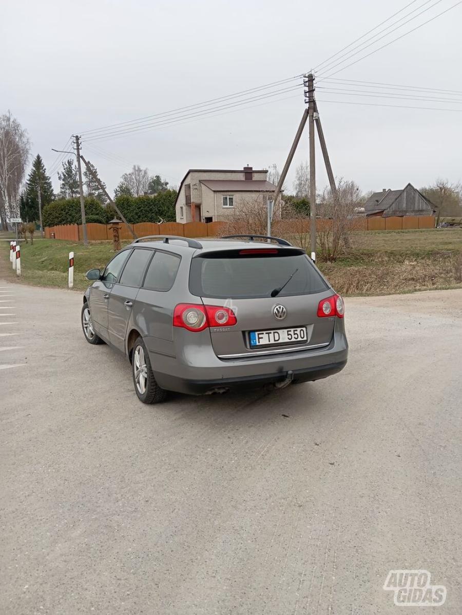 Grey Volkswagen Passat 2008 in Kazlu Ruda, with an engine capacity of 1.90 L and mileage of 360 thousand km for 1680 €, photo 5 on AUTOMOTO.COM.LV