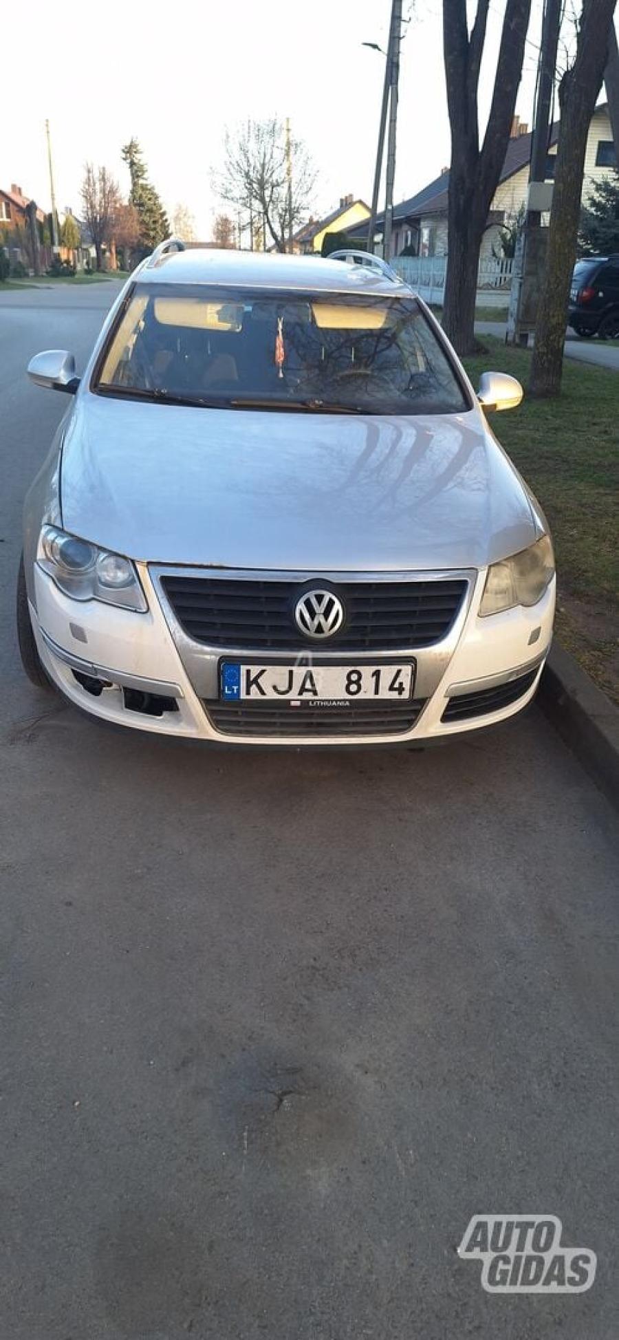 Grey Volkswagen Passat 2008 in Jonava, with an engine capacity of 2.00 L and mileage of 339 thousand km for 950 €, photo 3 on AUTOMOTO.COM.LV