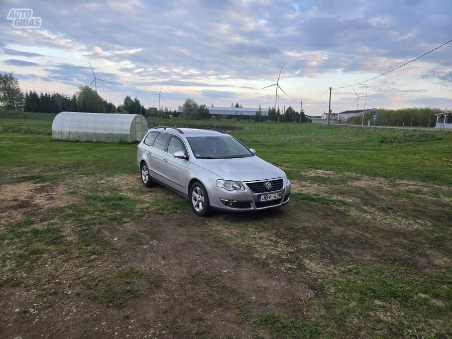 Grey Volkswagen Passat 2008 in Telschi, with an engine capacity of 2.00 L and mileage of 345 thousand km for 1650 €, photo 1 on AUTOMOTO.COM.LV