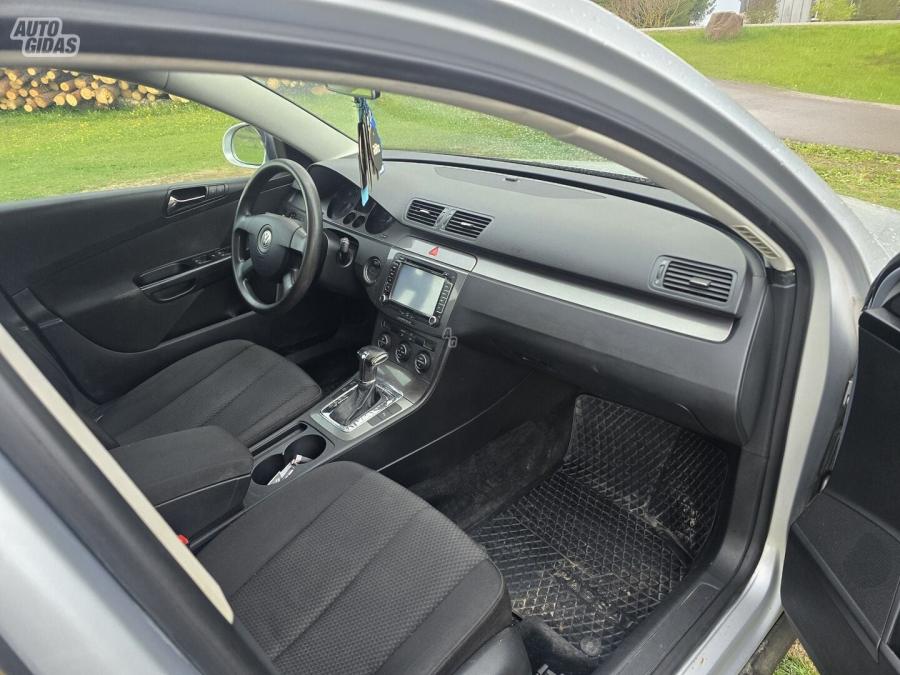Grey Volkswagen Passat 2008 in Telschi, with an engine capacity of 2.00 L and mileage of 345 thousand km for 1650 €, photo 6 on AUTOMOTO.COM.LV