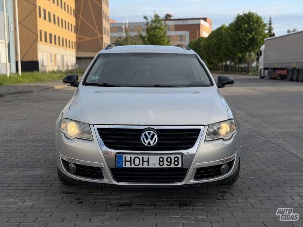 Grey Volkswagen Passat 2008 in Siauliai, with an engine capacity of 2.00 L and mileage of 570 thousand km for 1250 €, photo 2 on AUTOMOTO.COM.LV