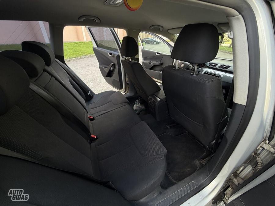 Pelēks Volkswagen Passat 2008 Šauļi, ar dzinēja tilpumu 2.00 L un nobraukumu 570 tūkst. km par 1250 €, foto 10 vietnē AUTOMOTO.COM.LV