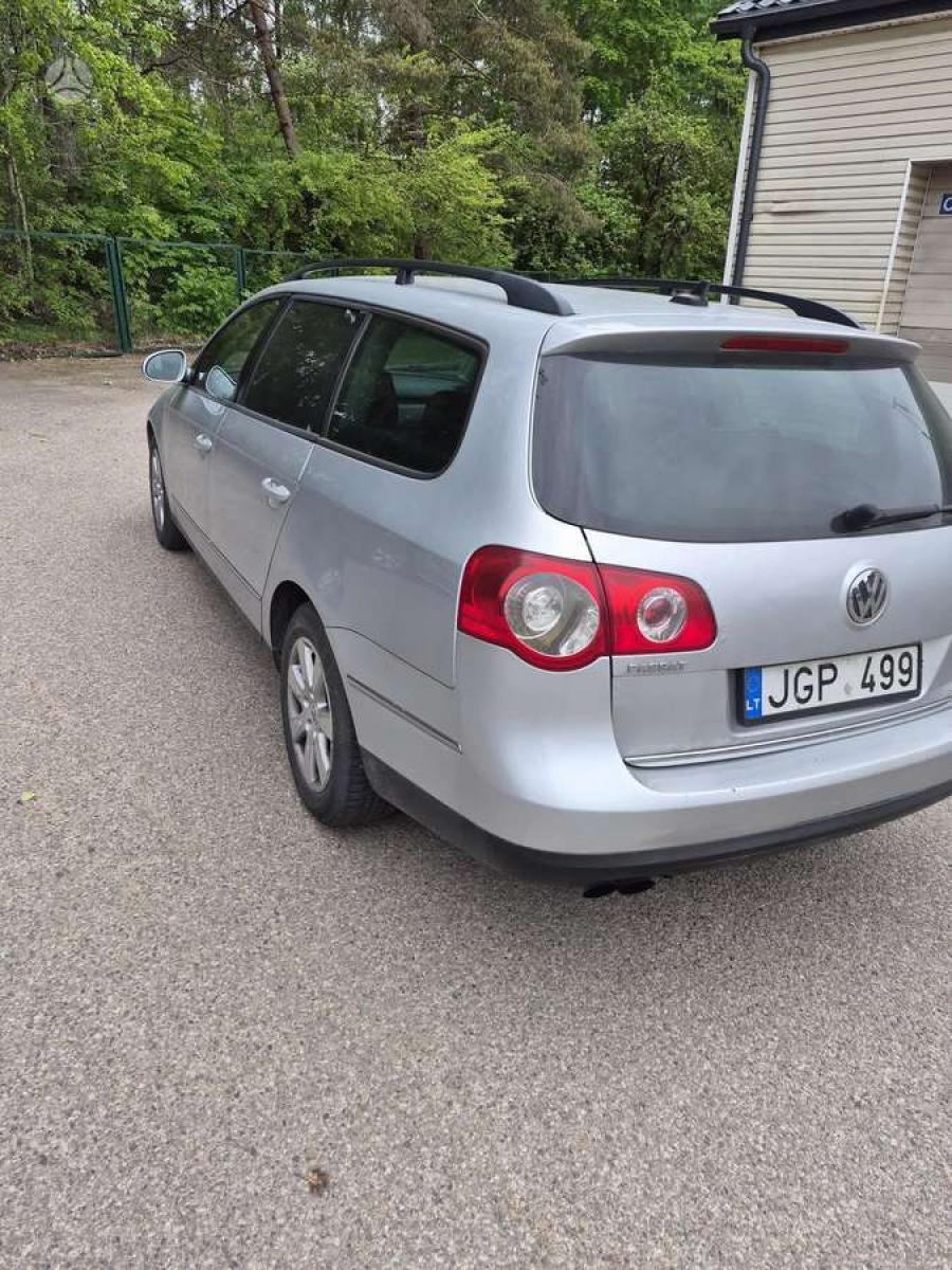 Grey Volkswagen Passat 2008 in Trakai, with an engine capacity of 1.97 L and mileage of 397 thousand km for 2200 €, photo 4 on AUTOMOTO.COM.LV