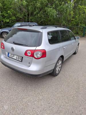 Grey Volkswagen Passat 2008 in Trakai, with an engine capacity of 1.97 L and mileage of 397 thousand km for 2200 €, photo 5 on AUTOMOTO.COM.LV
