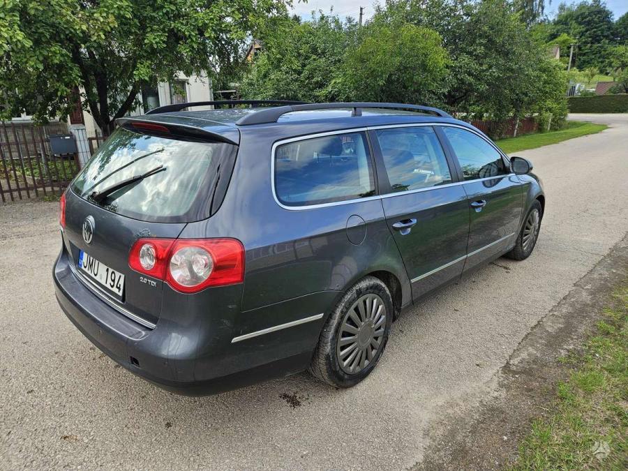 Pelēks Volkswagen Passat 2008 Prienai, ar dzinēja tilpumu 1.97 L un nobraukumu 380 tūkst. km par 1000 €, foto 6 vietnē AUTOMOTO.COM.LV