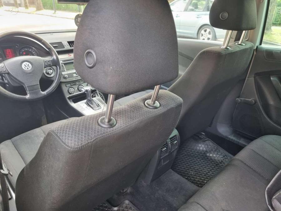 Grey Volkswagen Passat 2008 in Alytus, with an engine capacity of 2.00 L and mileage of 334 thousand km for 870 €, photo 9 on AUTOMOTO.COM.LV