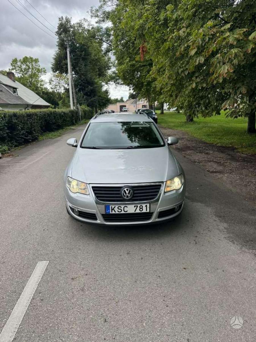 Pelēks Volkswagen Passat 2008 Kauņa, ar dzinēja tilpumu 1.97 L un nobraukumu 330 tūkst. km par 1250 €, foto 4 vietnē AUTOMOTO.COM.LV
