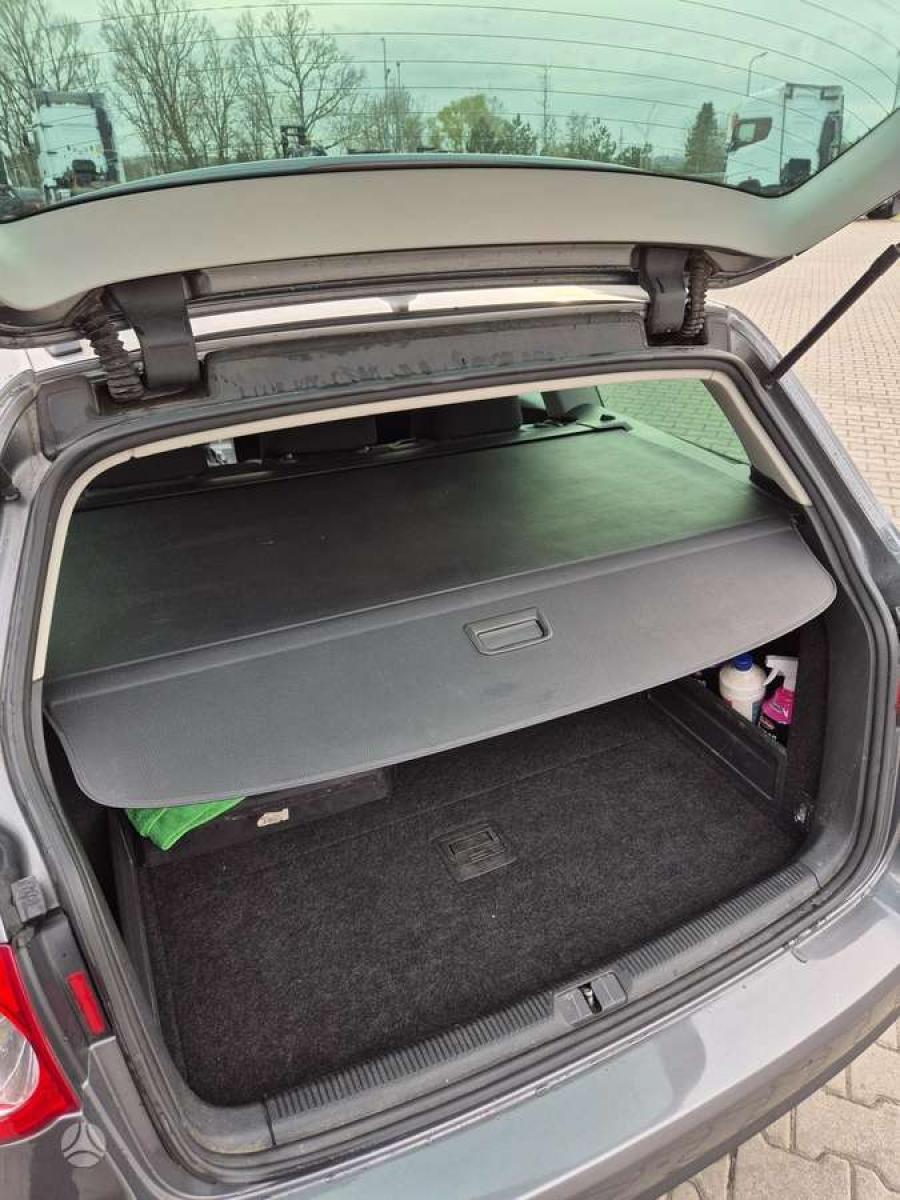 Серый Фольксваген Пассат 2008 в Алитус, объемом двигателя 1.97 л и пробегом 250 тыс. км за 2800 €, фото 24 на AUTOMOTO.COM.LV