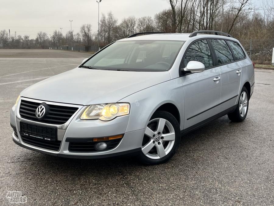 Pelēks Volkswagen Passat 2009 Marijampole, ar dzinēja tilpumu 2.00 L un nobraukumu 241 tūkst. km par 2950 €, foto 1 vietnē AUTOMOTO.COM.LV