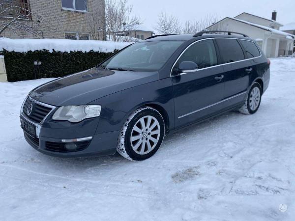 Grey Volkswagen Passat 2009 in Birzai, with an engine capacity of 1.97 L and mileage of 312 thousand km for 2950 €, photo 1 on AUTOMOTO.COM.LV