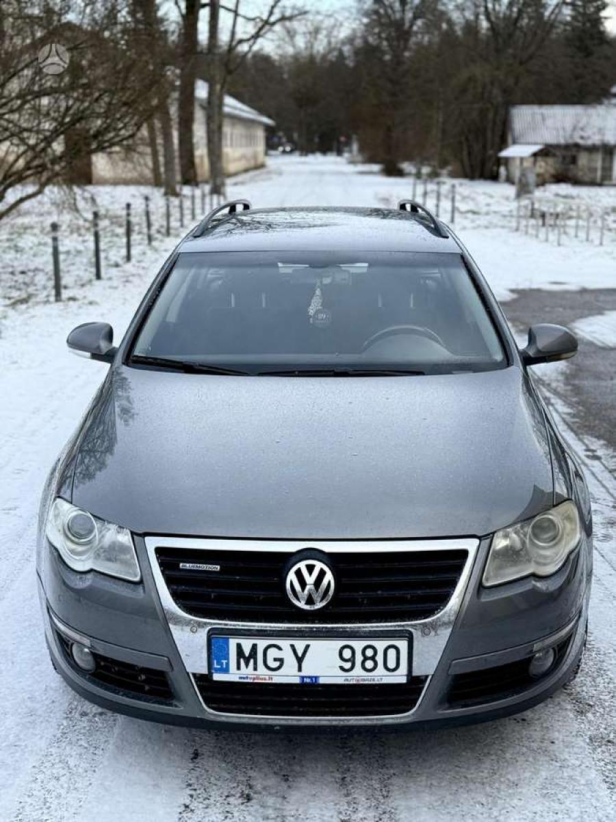 Pelēks Volkswagen Passat 2009 Viļņa, ar dzinēja tilpumu 1.90 L un nobraukumu 287 tūkst. km par 2500 €, foto 5 vietnē AUTOMOTO.COM.LV
