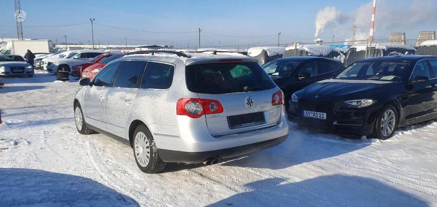 Grey Volkswagen Passat 2009 in Vilnius, with an engine capacity of 1.97 L and mileage of 249 thousand km for 3200 €, photo 5 on AUTOMOTO.COM.LV