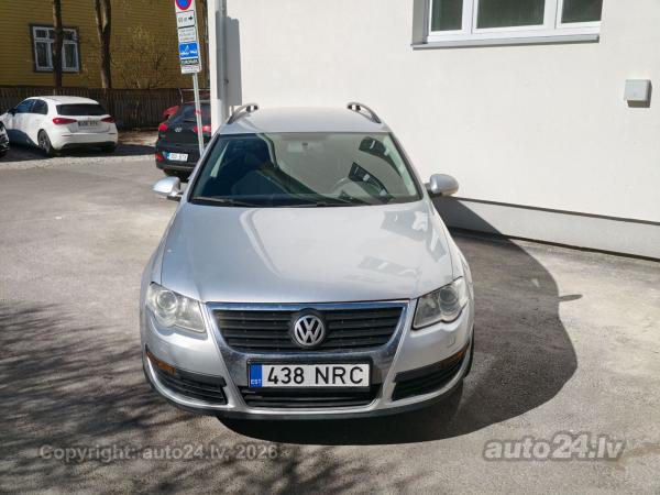 Grey Volkswagen Passat 2009 in Tallinn, with an engine capacity of 1.90 L and mileage of 403 thousand km for 1400 €, photo 2 on AUTOMOTO.COM.LV