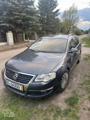 Grey Volkswagen Passat 2009 in Sakiai, with an engine capacity of 2.00 L and mileage of 346 thousand km for 2150 €, photo 5 on AUTOMOTO.COM.LV