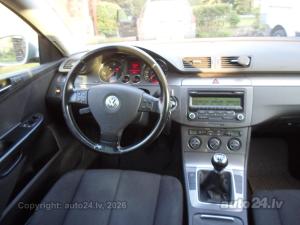 Pelēks Volkswagen Passat 2009 Pērnava, ar dzinēja tilpumu 1.90 L un nobraukumu 404 tūkst. km par 1950 €, foto 14 vietnē AUTOMOTO.COM.LV