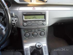 Pelēks Volkswagen Passat 2009 Pērnava, ar dzinēja tilpumu 1.90 L un nobraukumu 404 tūkst. km par 1950 €, foto 16 vietnē AUTOMOTO.COM.LV