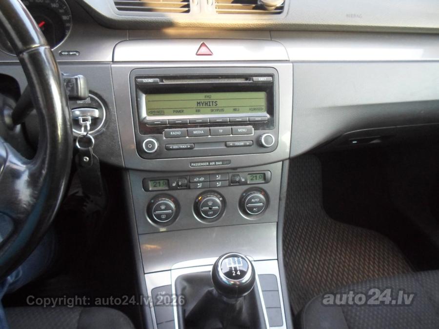 Pelēks Volkswagen Passat 2009 Pērnava, ar dzinēja tilpumu 1.90 L un nobraukumu 404 tūkst. km par 1950 €, foto 16 vietnē AUTOMOTO.COM.LV