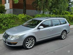 Pelēks Volkswagen Passat 2009 Viļņa, ar dzinēja tilpumu 1.97 L un nobraukumu 301 tūkst. km par 1900 €, foto 3 vietnē AUTOMOTO.COM.LV