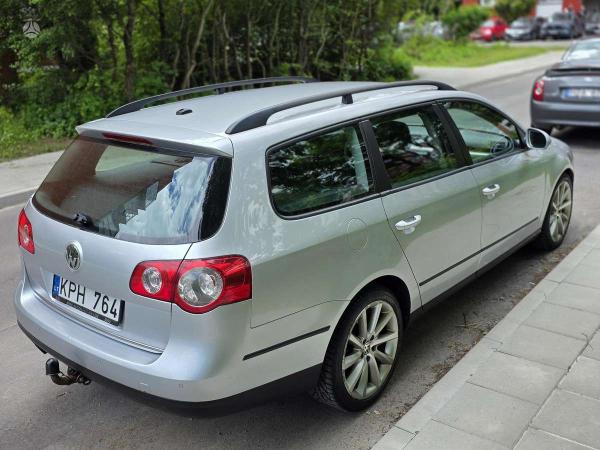 Grey Volkswagen Passat 2009 in Vilnius, with an engine capacity of 1.97 L and mileage of 301 thousand km for 1900 €, photo 7 on AUTOMOTO.COM.LV