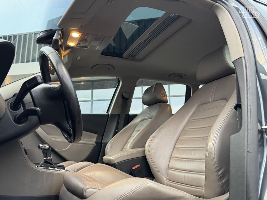 Pelēks Volkswagen Passat 2009 Kauņa, ar dzinēja tilpumu 2.00 L un nobraukumu 0 tūkst. km par 1900 €, foto 20 vietnē AUTOMOTO.COM.LV