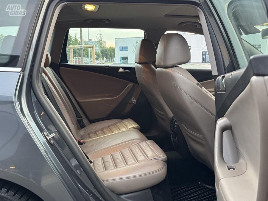 Pelēks Volkswagen Passat 2009 Kauņa, ar dzinēja tilpumu 2.00 L un nobraukumu 0 tūkst. km par 1900 €, foto 26 vietnē AUTOMOTO.COM.LV