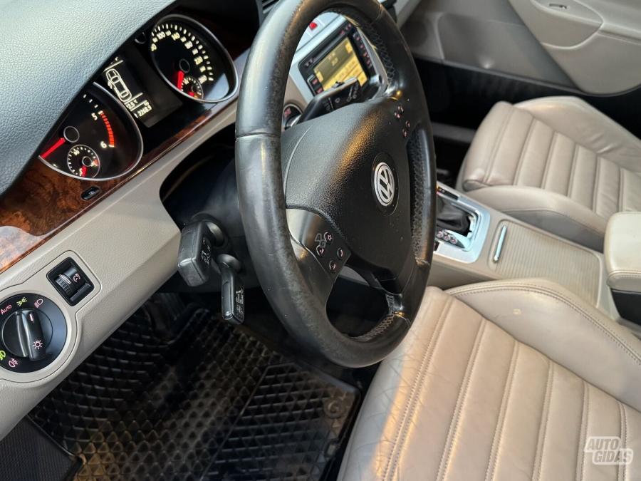 Pelēks Volkswagen Passat 2009 Kauņa, ar dzinēja tilpumu 2.00 L un nobraukumu 0 tūkst. km par 1800 €, foto 20 vietnē AUTOMOTO.COM.LV