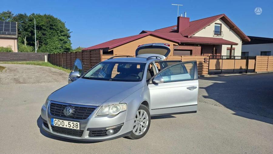 Pelēks Volkswagen Passat 2009 Kretinga, ar dzinēja tilpumu 1.97 L un nobraukumu 561 tūkst. km par 1600 €, foto 3 vietnē AUTOMOTO.COM.LV