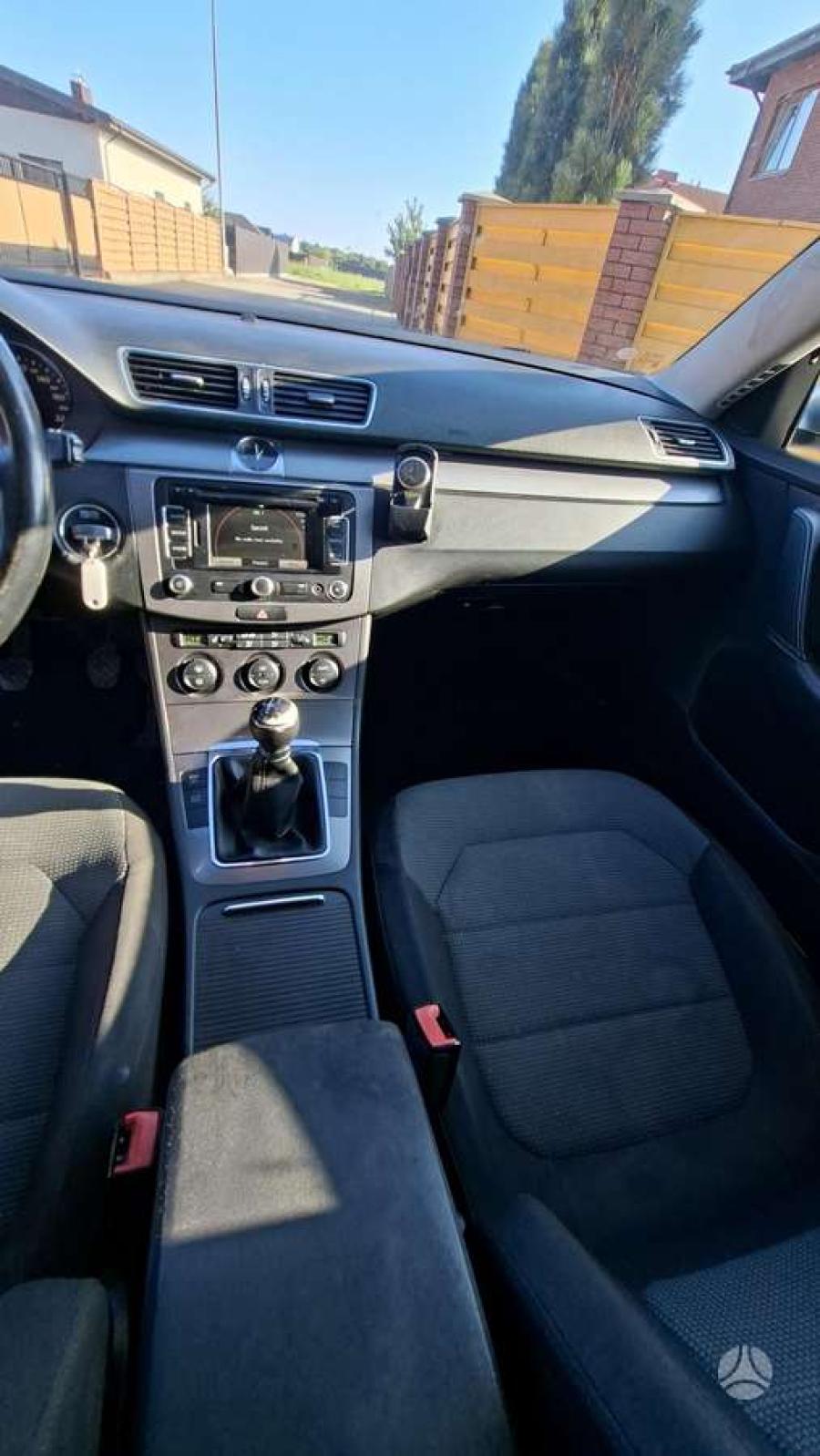 Pelēks Volkswagen Passat 2009 Kretinga, ar dzinēja tilpumu 1.97 L un nobraukumu 561 tūkst. km par 1600 €, foto 10 vietnē AUTOMOTO.COM.LV