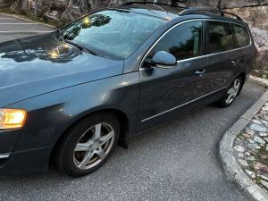 Grey Volkswagen Passat 2009 in Siauliai, with an engine capacity of 1.97 L and mileage of 343 thousand km for 2500 €, photo 18 on AUTOMOTO.COM.LV