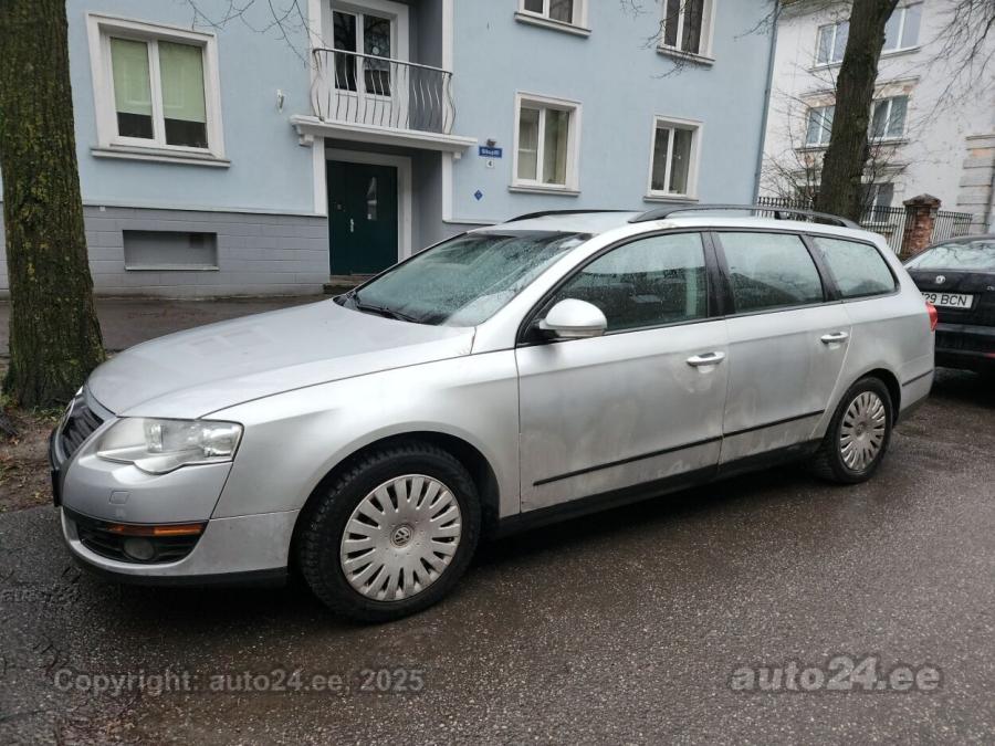 Pelēks Volkswagen Passat 2010 Tallina, ar dzinēja tilpumu 2.00 L un nobraukumu 328 tūkst. km par 550 €, foto 2 vietnē AUTOMOTO.COM.LV