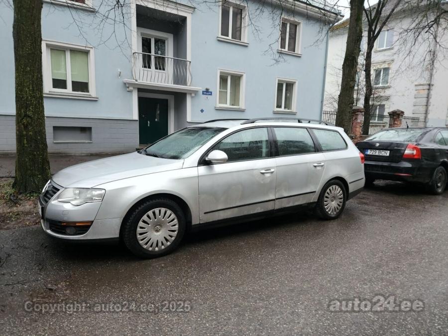 Pelēks Volkswagen Passat 2010 Tallina, ar dzinēja tilpumu 2.00 L un nobraukumu 328 tūkst. km par 550 €, foto 3 vietnē AUTOMOTO.COM.LV