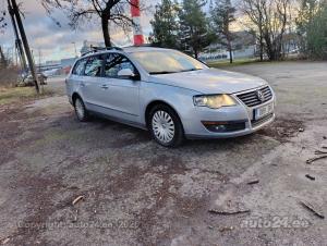 Grey Volkswagen Passat 2010 in Tallinn, with an engine capacity of 2.00 L and mileage of 327 thousand km for 1499 €, photo 2 on AUTOMOTO.COM.LV