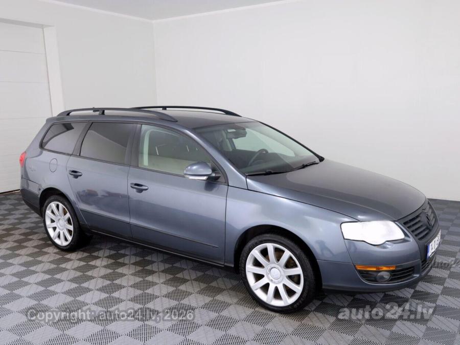 Grey Volkswagen Passat 2010 in Tallinn, with an engine capacity of 2.00 L and mileage of 298 thousand km for 2199 €, photo 1 on AUTOMOTO.COM.LV