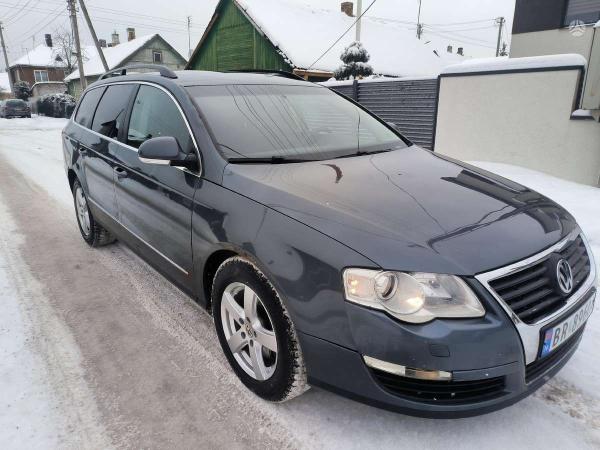 Pelēks Volkswagen Passat 2010 Kauņa, ar dzinēja tilpumu 1.60 L un nobraukumu 270 tūkst. km par 1250 €, foto 2 vietnē AUTOMOTO.COM.LV