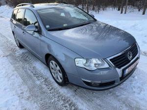 Grey Volkswagen Passat 2010 in Panevezys, with an engine capacity of 1.97 L and mileage of 300 thousand km for 2500 €, photo 2 on AUTOMOTO.COM.LV