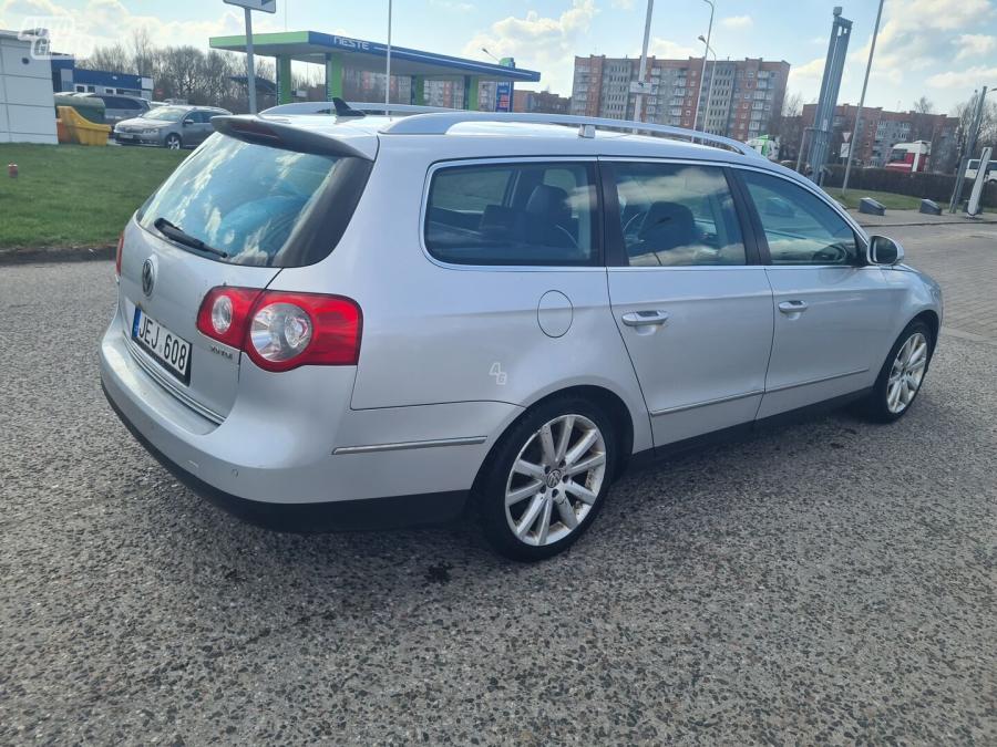 Grey Volkswagen Passat 2010 in Klaipeda, with an engine capacity of 2.00 L and mileage of 396 thousand km for 1350 €, photo 4 on AUTOMOTO.COM.LV
