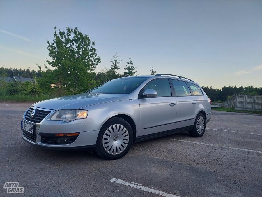 Grey Volkswagen Passat 2010 in Vilnius, with an engine capacity of 1.60 L and mileage of 600 thousand km for 2500 €, photo 5 on AUTOMOTO.COM.LV