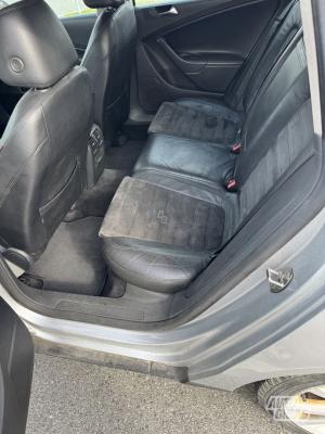 Pelēks Volkswagen Passat 2010 Klaipėda, ar dzinēja tilpumu 2.00 L un nobraukumu 365 tūkst. km par 2500 €, foto 12 vietnē AUTOMOTO.COM.LV