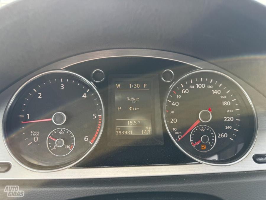 Pelēks Volkswagen Passat 2010 Klaipėda, ar dzinēja tilpumu 2.00 L un nobraukumu 365 tūkst. km par 2500 €, foto 14 vietnē AUTOMOTO.COM.LV