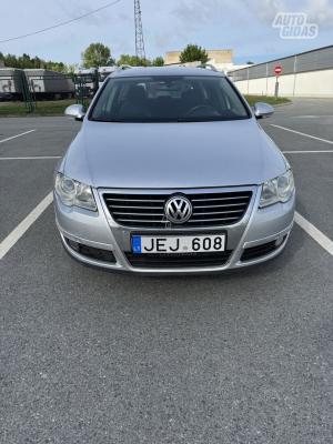 Grey Volkswagen Passat 2010 in Klaipeda, with an engine capacity of 2.00 L and mileage of 365 thousand km for 2500 €, photo 3 on AUTOMOTO.COM.LV