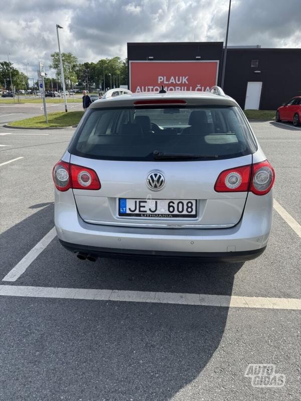 Grey Volkswagen Passat 2010 in Klaipeda, with an engine capacity of 2.00 L and mileage of 365 thousand km for 2500 €, photo 6 on AUTOMOTO.COM.LV