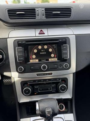 Pelēks Volkswagen Passat 2010 Klaipėda, ar dzinēja tilpumu 1.97 L un nobraukumu 363 tūkst. km par 2500 €, foto 15 vietnē AUTOMOTO.COM.LV