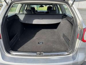 Pelēks Volkswagen Passat 2010 Klaipėda, ar dzinēja tilpumu 1.97 L un nobraukumu 363 tūkst. km par 2500 €, foto 24 vietnē AUTOMOTO.COM.LV